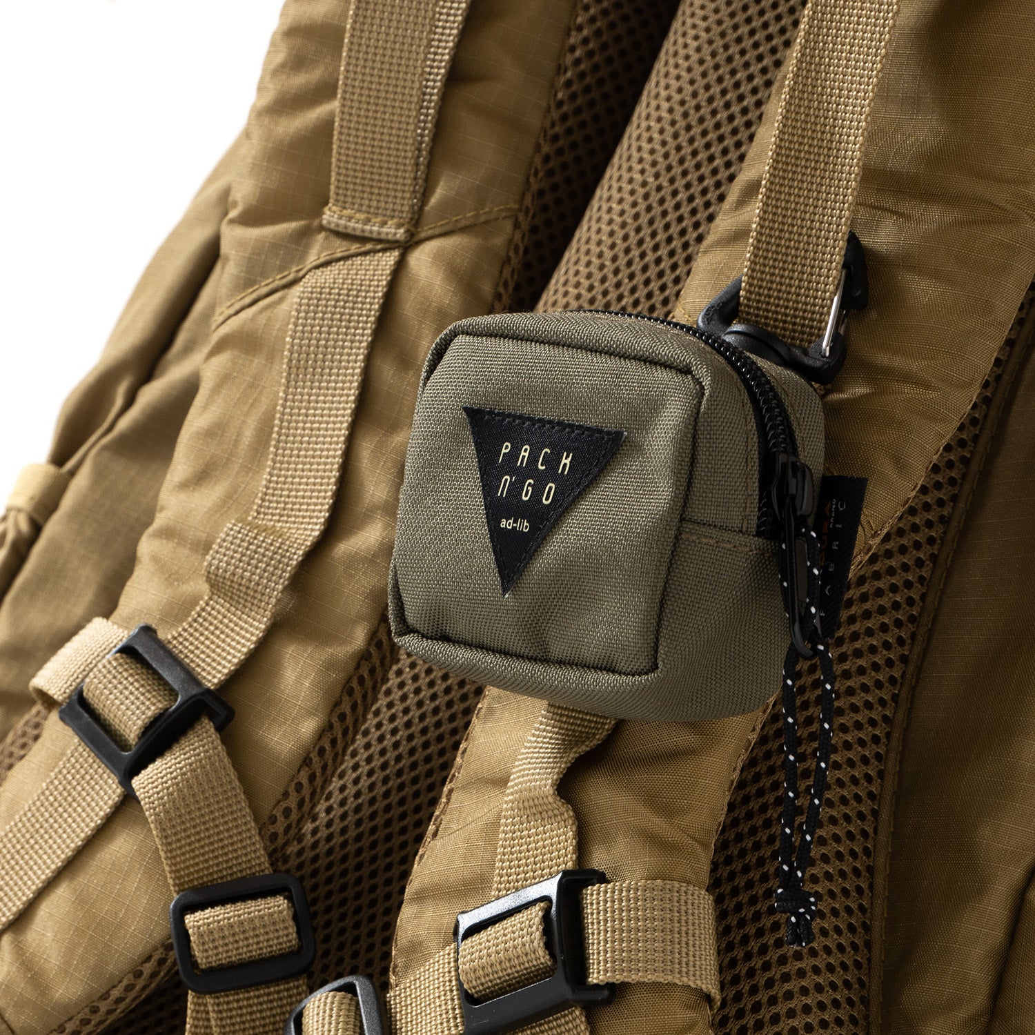 (BA269) AirPods Case – ad-lib